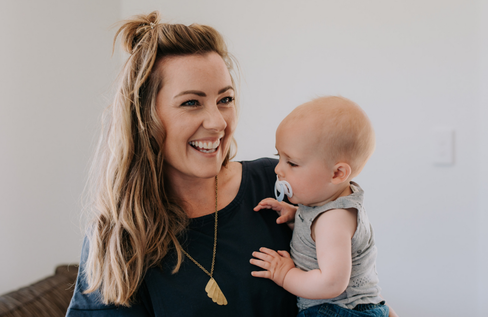 How to get the most out of expressing with a breast pump. - Milkbar ...